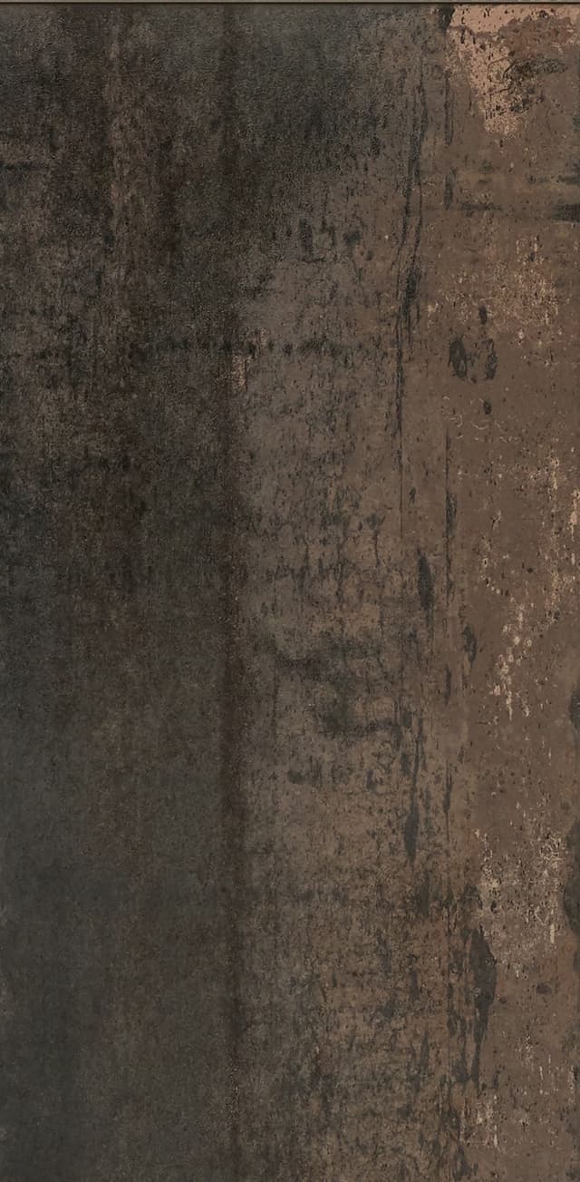 Iron Tiles: Robust Metal Aesthetics - Revigrés